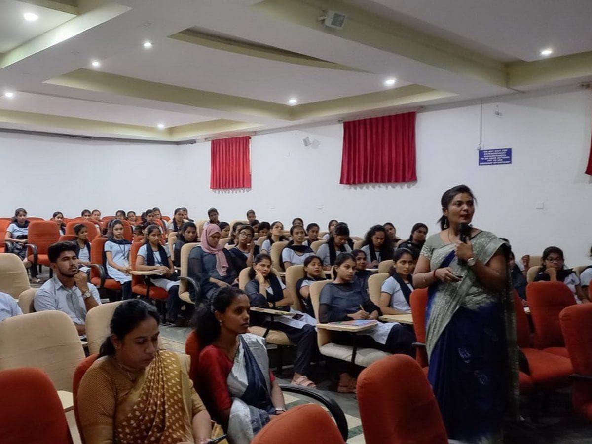 Anushree Raj delivers talk on Software testing - AIMIT Anushree Raj delivers talk on Software testing - AIMIT